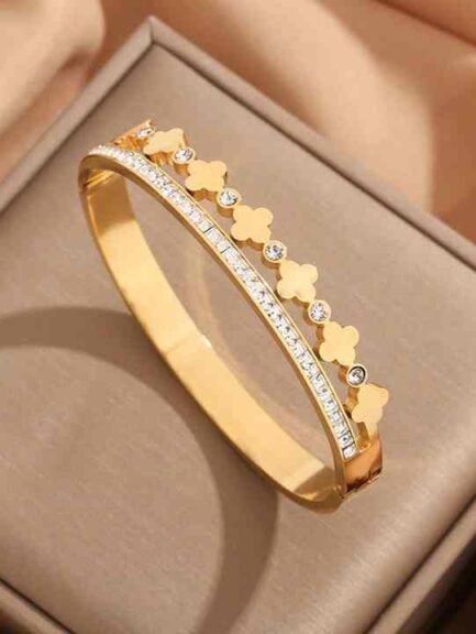 Tiara Luxe 18K Gold Plated Bangle Bracelet - Chloe Conor